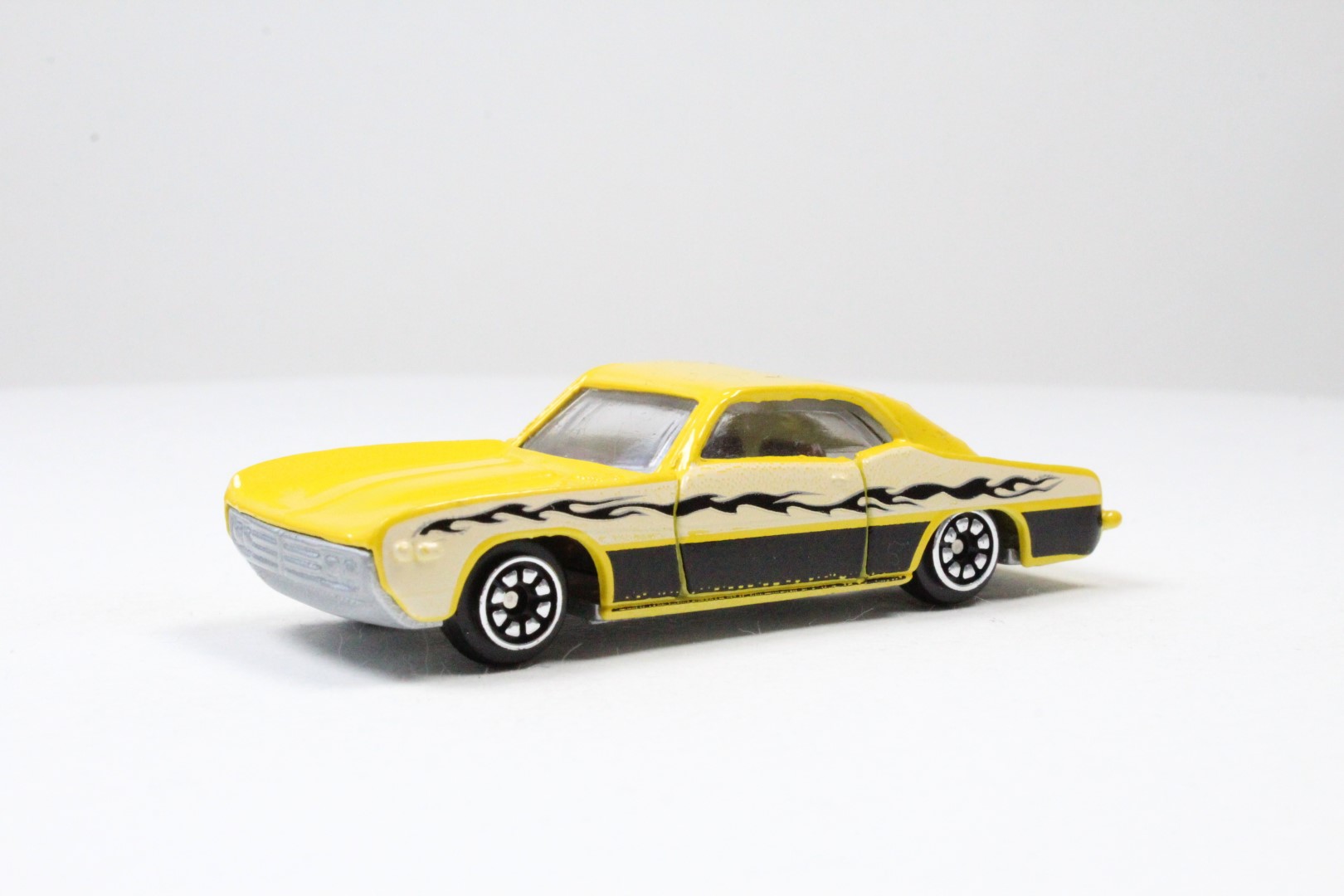 Golden Wheel – Dutch Diecast Garage